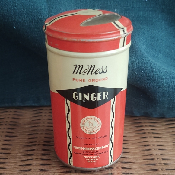 Furst- McNess Company | Accents | Vintage Furstmcness Pure Ground ...